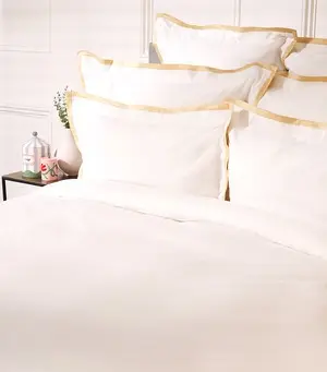 CELSO DE LEMOS Hella King Duvet Cover - Neutral