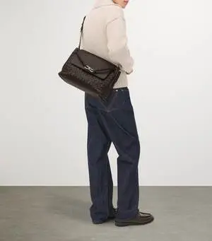 Bottega Veneta Medium Andiamo Messenger Bag