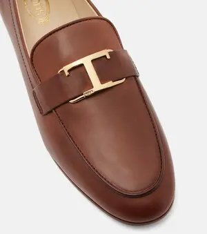 TOD'S Timeless Leather Loafers - Brown