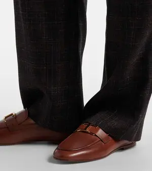 TOD'S Timeless Leather Loafers - Brown