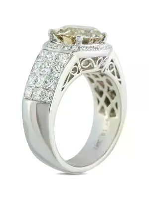 LB EXCLUSIVE 18k White Gold Diamond Ring