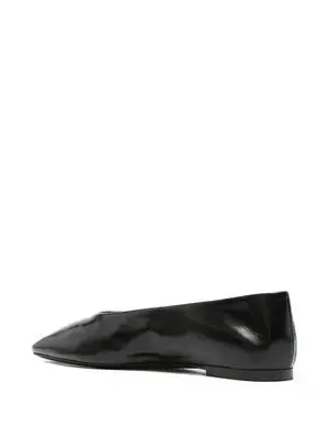 Saint Laurent Pointed Toe Leather Loafers - Black