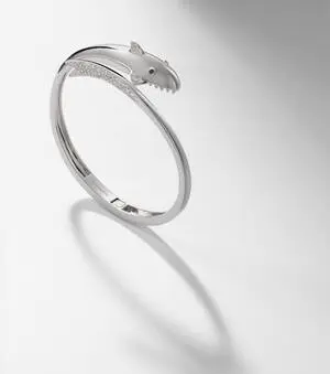 Yvonne Léon Requin 9kt White Gold Bangle With Diamonds