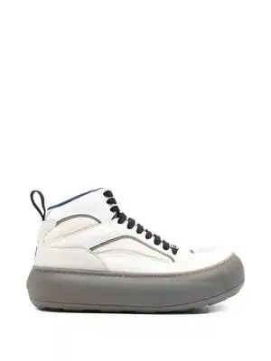 Moschino High Top Sneakers With Logo Detail - White