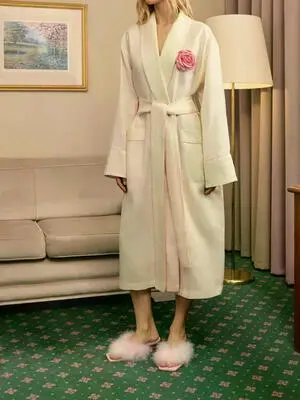 Sleeper Rose Linen Robe - Neutrals