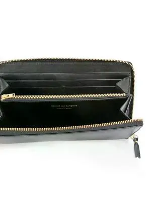 Comme Des Garçons Classic Plain Leather Wallet