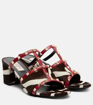 Valentino Garavani Rockstud Calf Hair And Leather Pumps - Brown