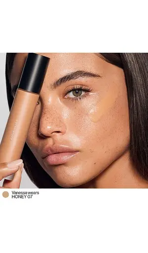 MAKE BEAUTY Diffusion Dew Radiant Skin Tint - Tan