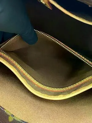 LOUIS VUITTON Monogram Vavin Gm Tote Bag