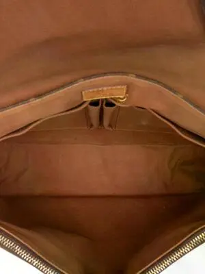 LOUIS VUITTON Monogram Beaubourg Messenger Mm Crossbody Bag