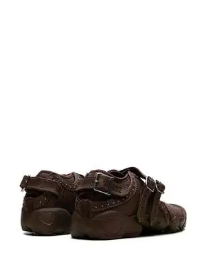 Nike Rift Double Buckle Sneakers