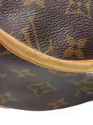 LOUIS VUITTON Monogram Crossbody Bag