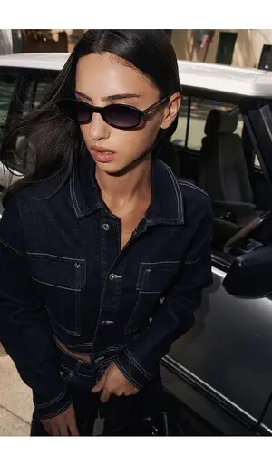 SHEVOKE Gini Sunglasses - Black