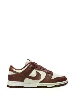 Nike Dunk Low Embossed Sneakers - Brown