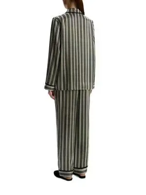 12 STOREEZ Striped Pyjama Set