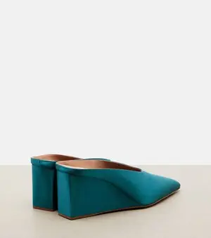 Alaïa Cube Satin Wedge Mules - Turquoise