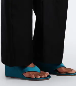 Alaïa Cube Satin Wedge Thong Sandals - Blue