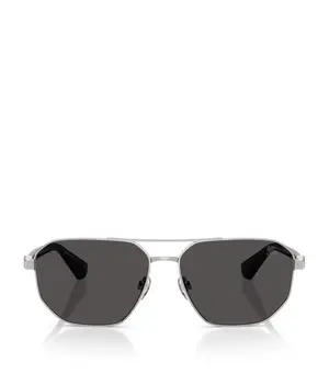 Burberry Aviator Sunglasses With Gold Tone Frame - Silver