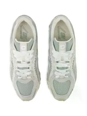 NEW BALANCE Logo Suede Sneakers - Grey