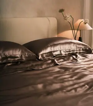 Gingerlily Silk Mocha Super King Fitted Sheet