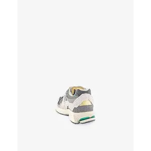 NEW BALANCE 2002 Protection Pack Trainers - Rain Cloud 2