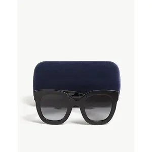 Gucci Oval Frame Sunglasses With Embossed Logo