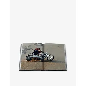 WH SMITH James Bond Cars Classic Collection Hardback Book