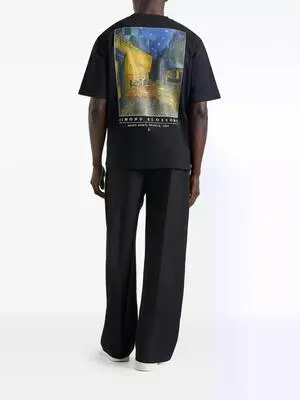 Manière De Voir Anders Cafe Terrace At Night Graphic T-shirt