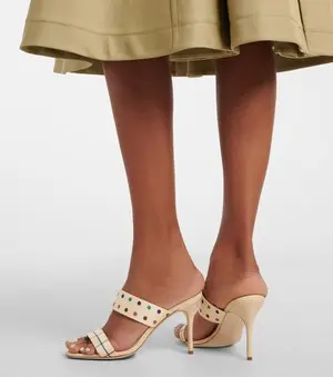 Manolo Blahnik Printed Satin Mules - Beige