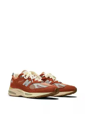 NEW BALANCE 991v2 Lace-up Sneakers