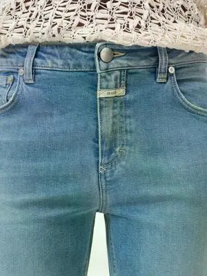 Closed Jovanna Jeans