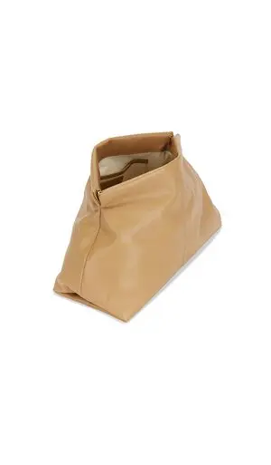 FLATTERED Clay Clutch - Tan
