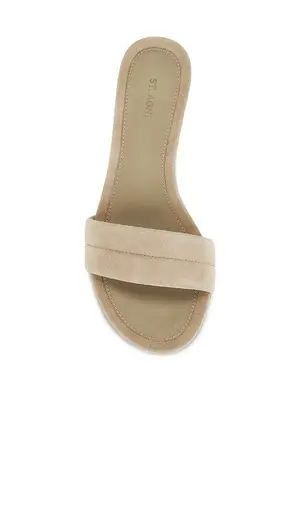 ST. AGNI Suede Stitch Detail Heel