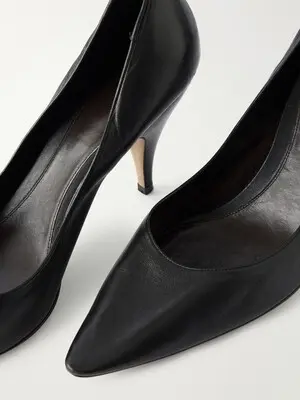 THE ROW Ornella Leather Pumps - Black