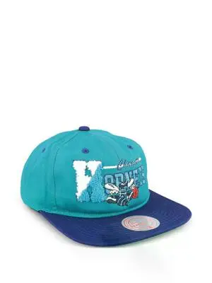 Mitchell & Ness Charlotte Hornets Baseball Cap - Blue