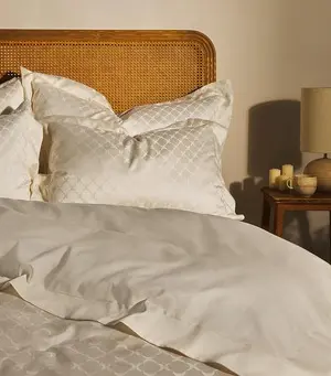 CELSO DE LEMOS Egyptian Cotton Lua King Oxford Pillowcase
