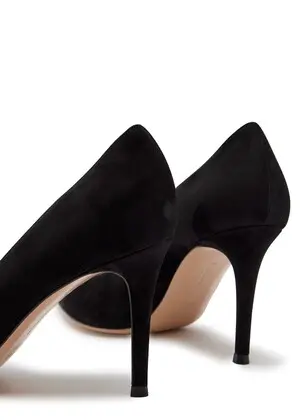 GIANVITO ROSSI Suede Pumps