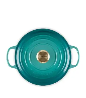 LE CREUSET Cast Iron Round Casserole Dish