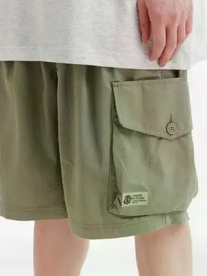 FINGERCROXX Elasticated Waist Cargo Shorts