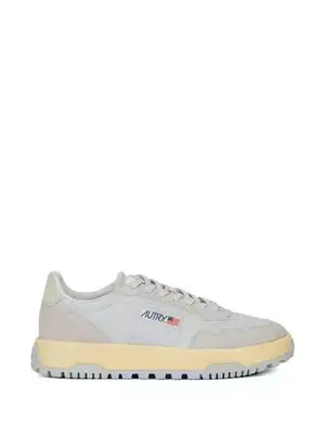 AUTRY Panelled Sneakers - Grey