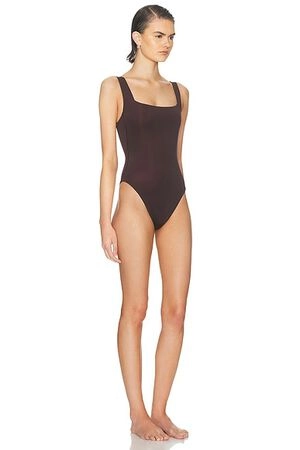 LEFT ON FRIDAY Streamline Suit