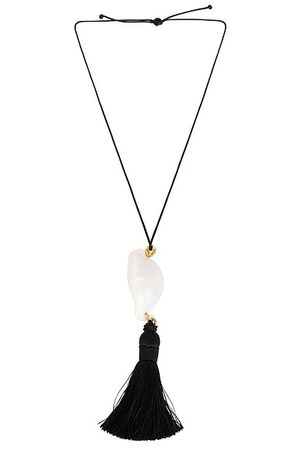 Timeless Pearly Conch Necklace - Multi