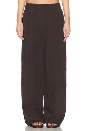ST. AGNI Relaxed Pleat Pant - Bark