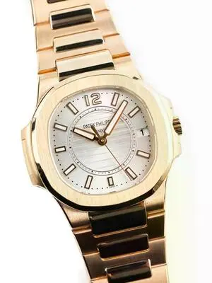 Patek Philippe Nautilus 7011/1r-001 Rose Gold Watch