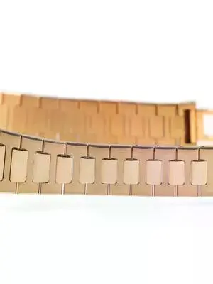Patek Philippe Nautilus 7011/1r-001 Rose Gold Watch