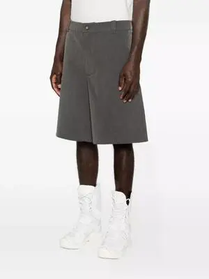 MADFRENZY Tailored Shorts With Pressed Pleats