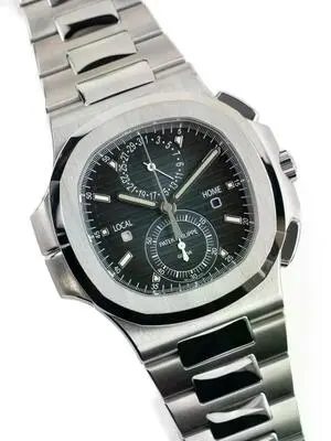 Patek Philippe Nautilus 5990/1a-011