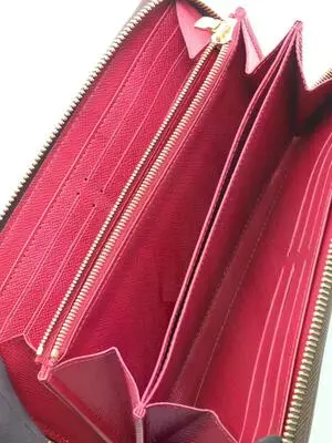 LOUIS VUITTON 2019 Monogram-pattern Zip-up Wallet - Brown