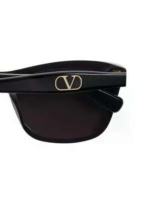 Valentino Garavani Rectangular Acetate Glasses With Vlogo Detail