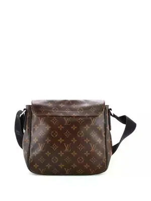 LOUIS VUITTON District Messenger Bag Macassar Monogram Canvas Pm